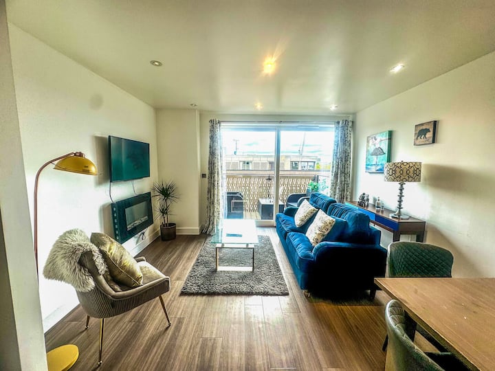 Apple Tree Apartment/train Station - Cambridge
