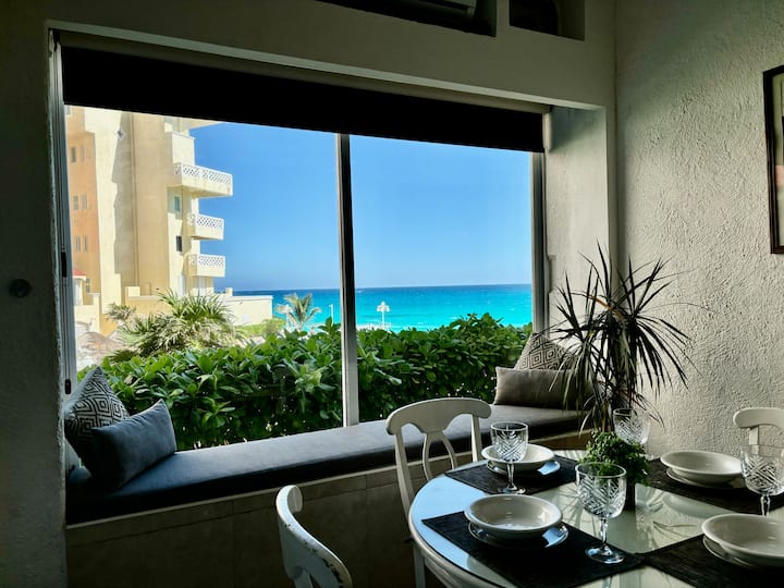 Beach Front Studio - 50% Off! - Cancún
