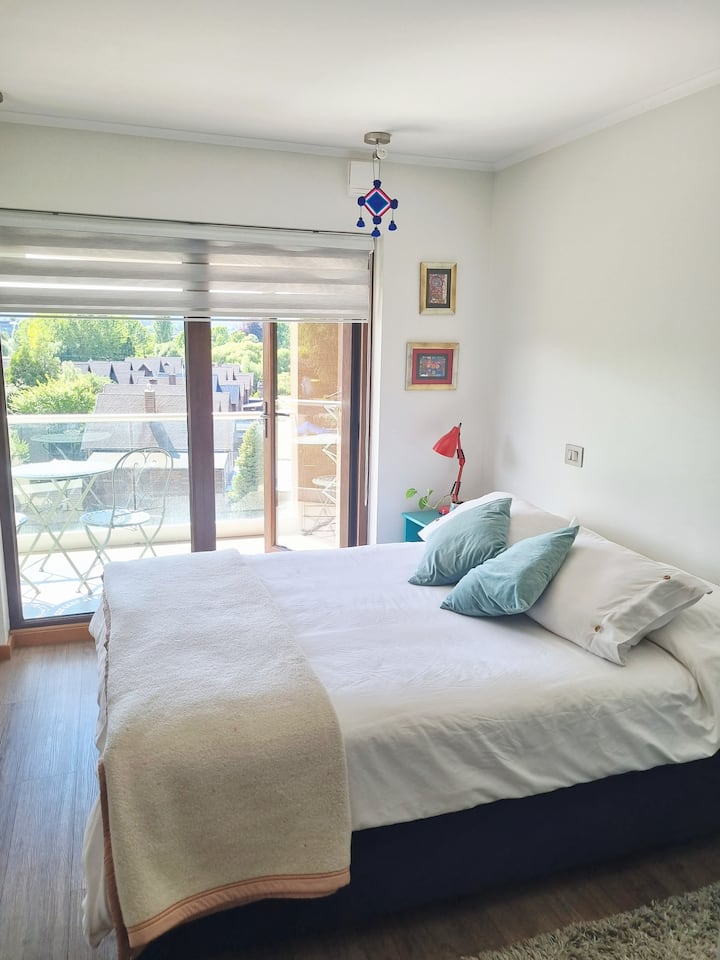 Depto. Cómodo, Tranquilo Y Con Balcón. - Valdivia