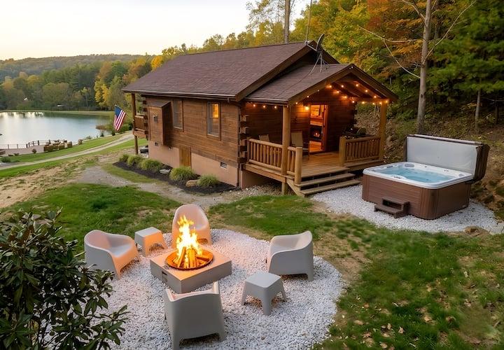 Cozy Cabin Hocking Hills W/ Pond And Hot Tub - Hocking County, OH