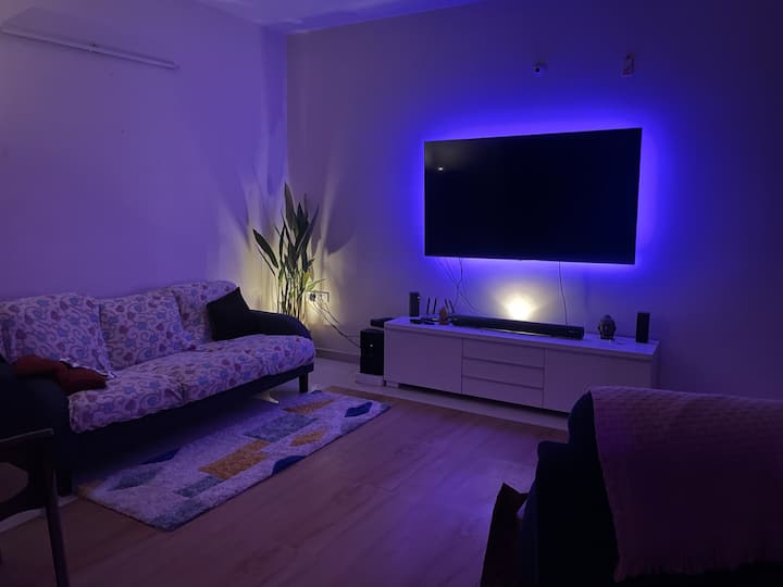 Cozy Haven Retreat (One Room In 2bhk Flat) - Bangalore