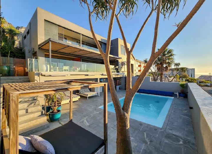 Luxury Couple’s Suite |Ocean View & Sunset Terrace - Camps Bay