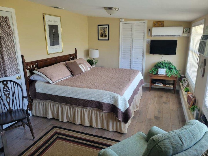 James Stewart Suite - Fort Myers, FL