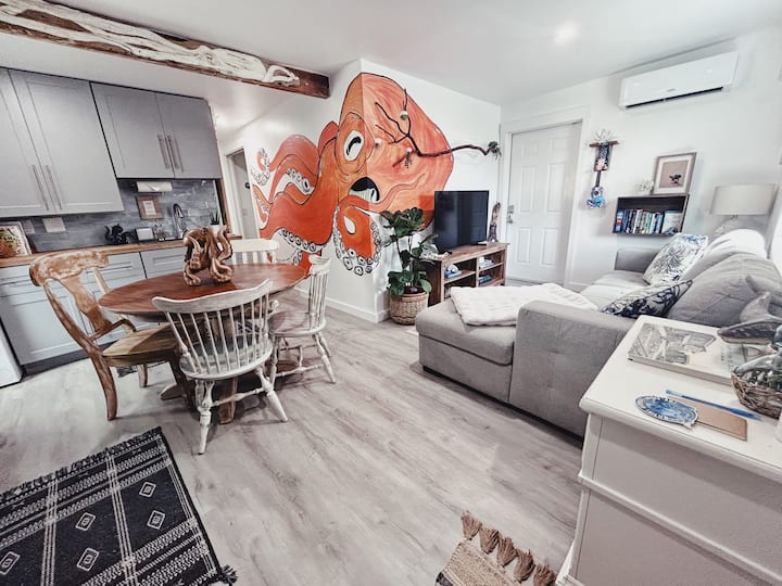 The Eight Legged Sailor, Downtown Stuart, Boating - Stuart, FL