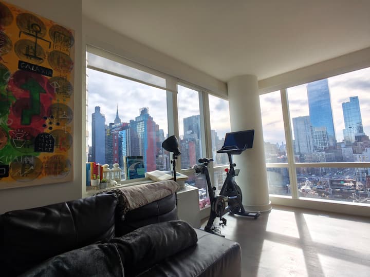 Sky-high Luxury: Modern 2br Sanctuary/iconic Views - Nueva York
