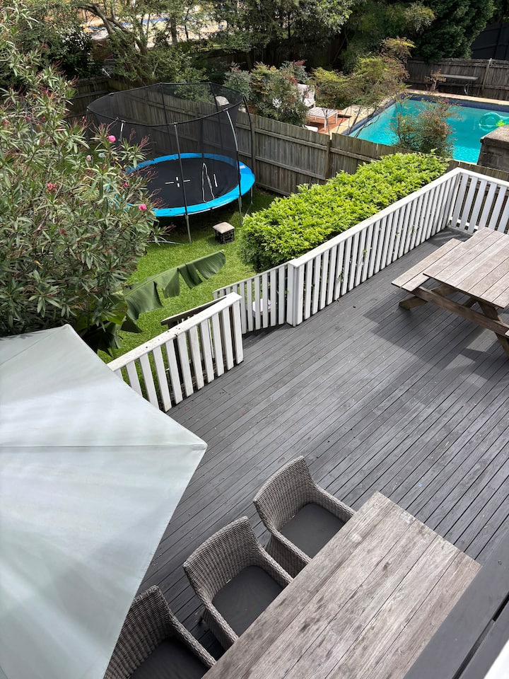 Perfect Retreat For Families & Pets. Walk To Beach - Sydney