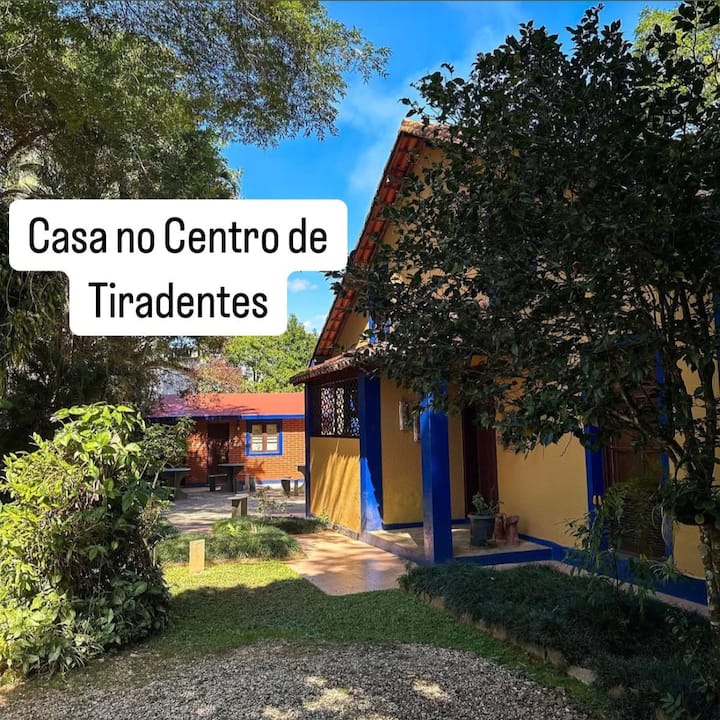 Casa Chalet, Centro, Vaga 2 Carros, Alto Padrão - Tiradentes
