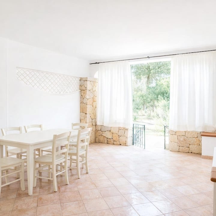 Monolocale "Mirto 4" Con Piscina E Veranda Coperta - Golfo Aranci