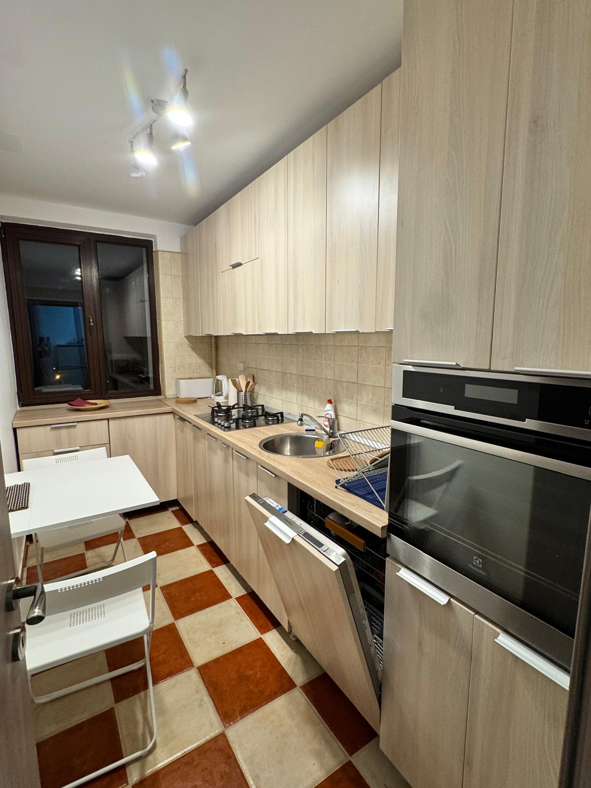 Comfort 2-Room Apartment | Obregia & Budimex Hospi - Flats for Rent in ...