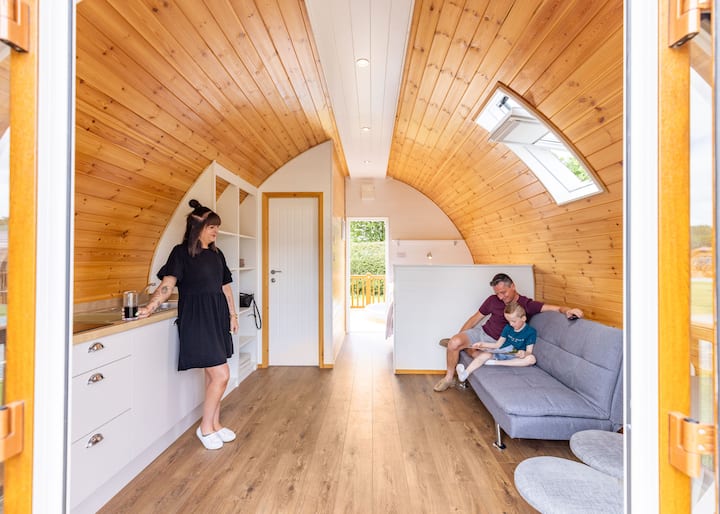 High Farm Deluxe Pod - Beverley, UK