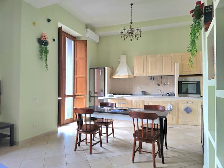 "Brothershouse" Appartamento Nel Centro Storico - Salerno