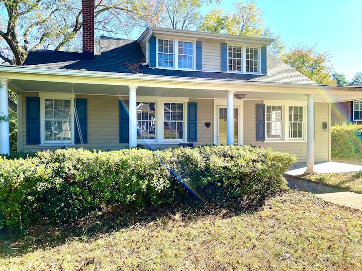 Charming House Near Downtown Greenville - Greenville, SC