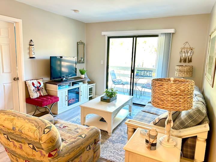 Fiddler's Cove Getaway! - 7 Min Walk To The Beach - Hilton Head Island, SC