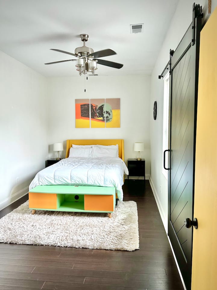Andy Warhol House In Highlands - Louisville