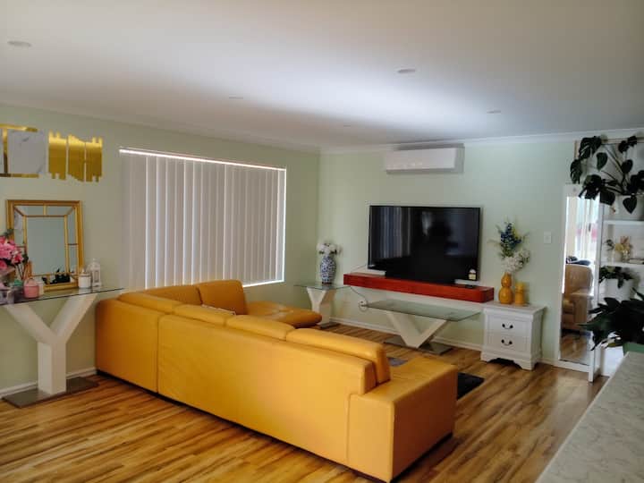 Cosy Rooms In Front Of Lake 3 Bedrooms - Albany