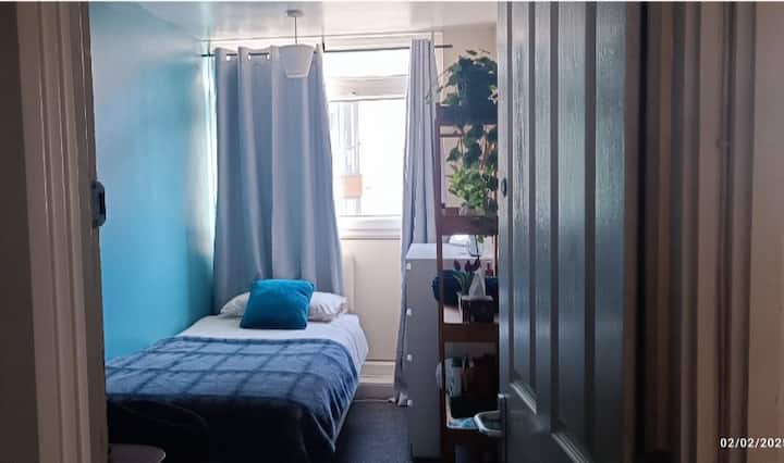 Nice Room Near West Quay - Southampton