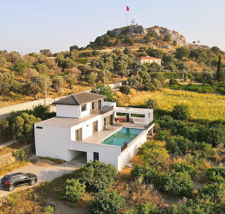 Villa Mandarin:a Unique Retreat With Private Pool - Sığacık