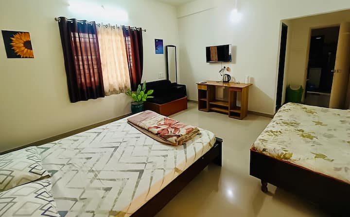 Saphalya Nestaway (Ac Room) - Nashik