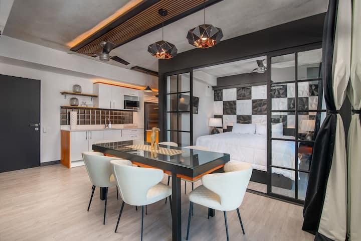 The Designer’s Nook - Urban Chic Living - San José