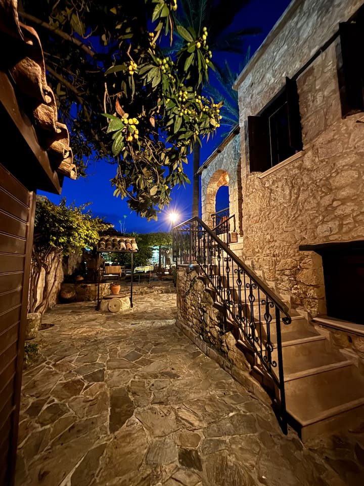 Ottoman House With Garden & Bbq. Explore On Foot - Girne