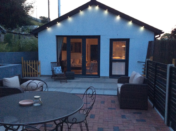 Little Lamb Lodge, Abergavenny - Abergavenny