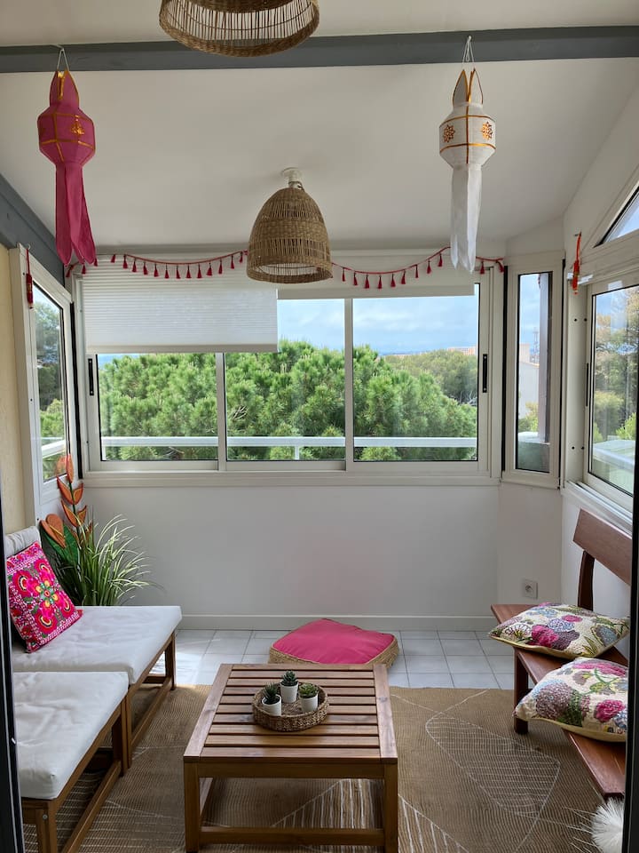 Mer Et Tennis à La Corniche - Sète