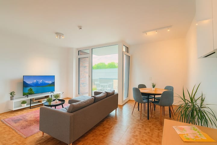 New 2 Room Apt.on The River, Fast Access To City! - Hamburg