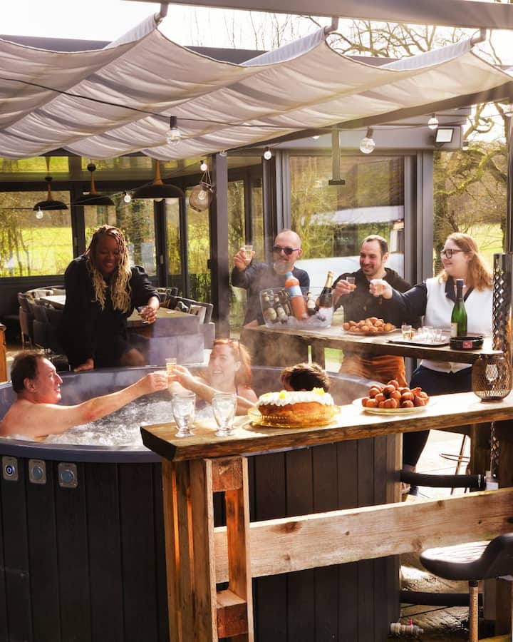 Au Gré Des Lis
 Maison D'hôtes /Table D'hôtes - Épernay