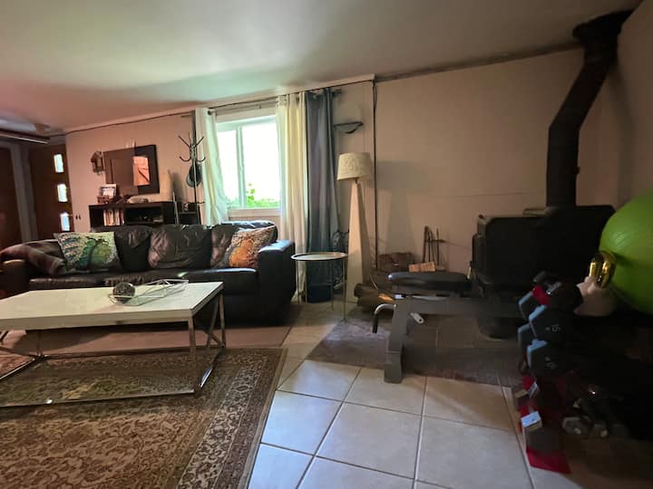 Private 1 Bedroom 1 Bath Studio Apartment. - Bloomington