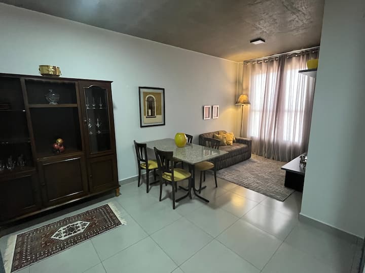 Adorável Flat - 43 M² E Garagem - Londrina