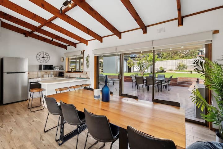 The Beach Hut - Anglesea