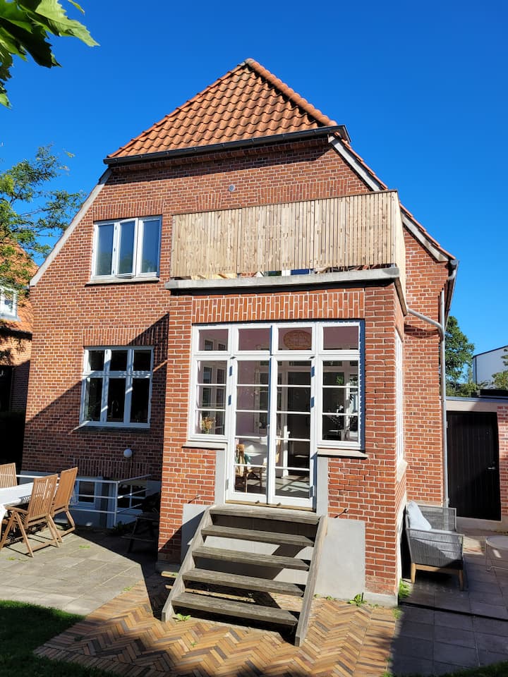 Modernised Classic House - Central Odense (6 Pax) - Odense