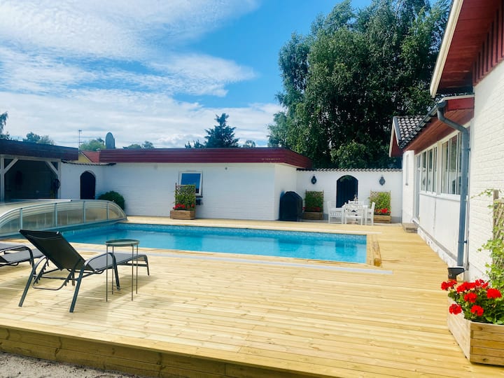 Hus Med Uppvärmd Pool - Skanör