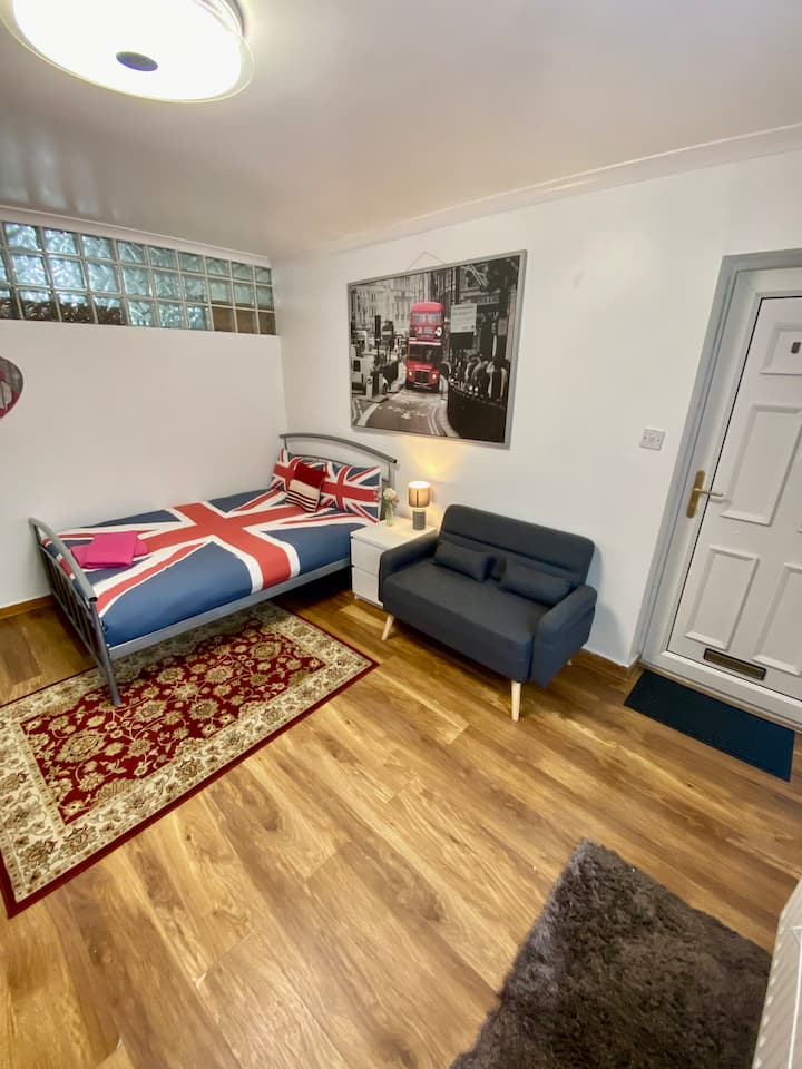+ Private Studio House-olympic Park- Stratford E15 - Barking