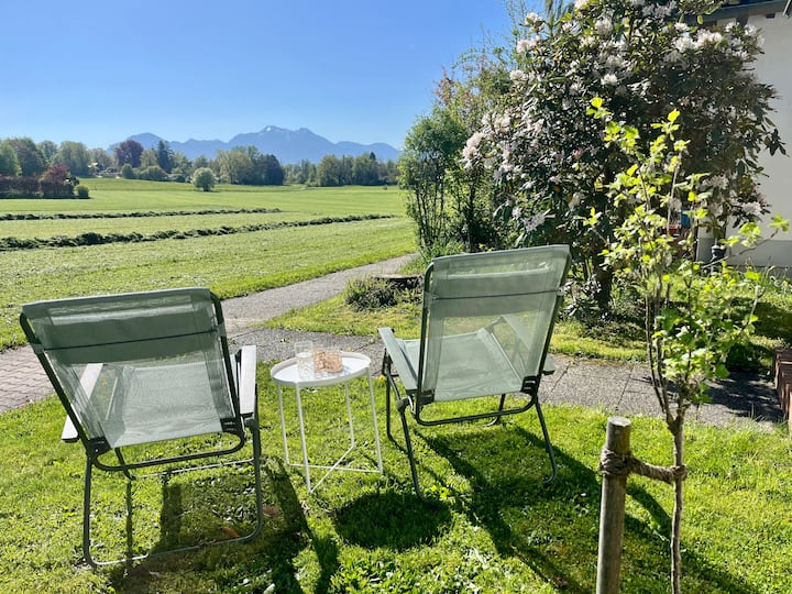 Idyllic Cottage With Garden At Lake Chiemsee - Bad Endorf