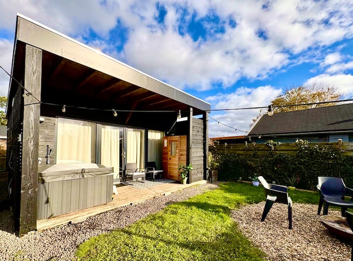 Family House With Private Wellness Near Amsterdam - Nordholland