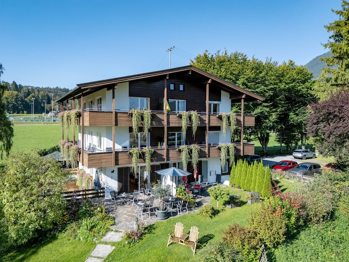 Directly On The Lake - Apt. For 4 W. Own Terrace - Thiersee