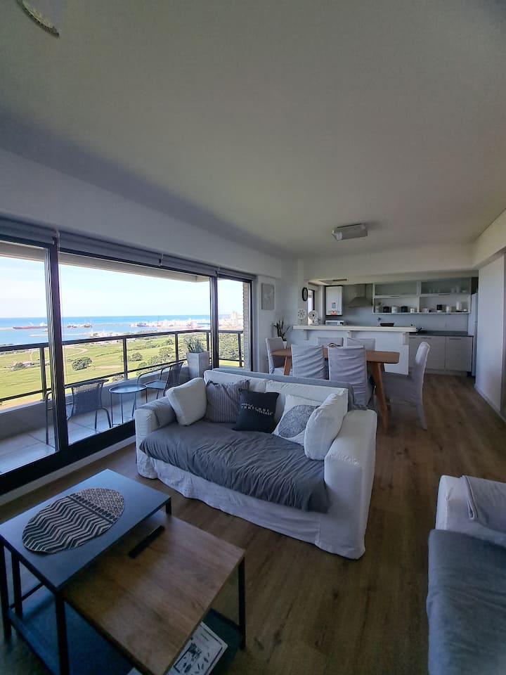 Departamento De Categoría, Playa Grande - Mar del Plata