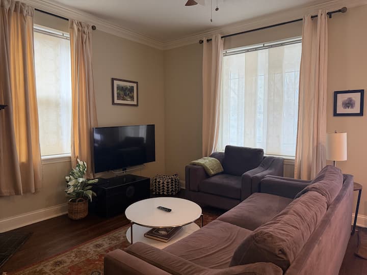 Charming Updated Condo, Walkable To Street Car - Kansas City, MO