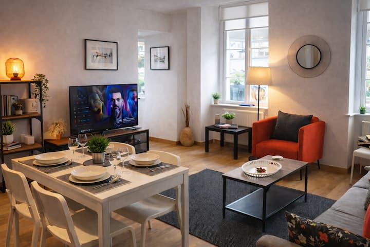 L'appartement De L'echevin - Au Pied De La Tour - Luxeuil-les-Bains