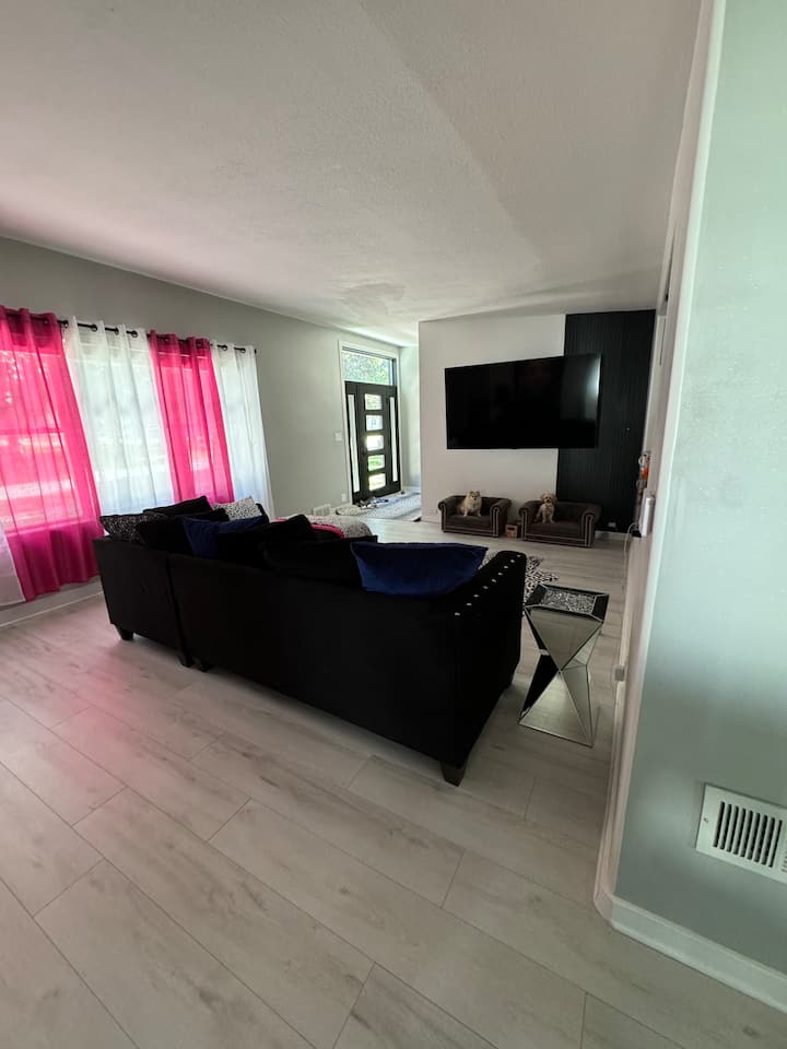 Mid Modern Glam - Clear Lake, IA