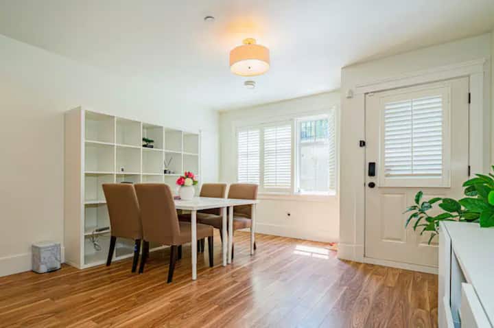 Cozy Dunbar Garden Suite For 4 - Vancouver