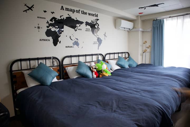 南海電車「南海難波駅」南改札口から徒歩5分。黒門•通天閣•glico歩いていけます。アニメ街もすぐ。 - Osaka