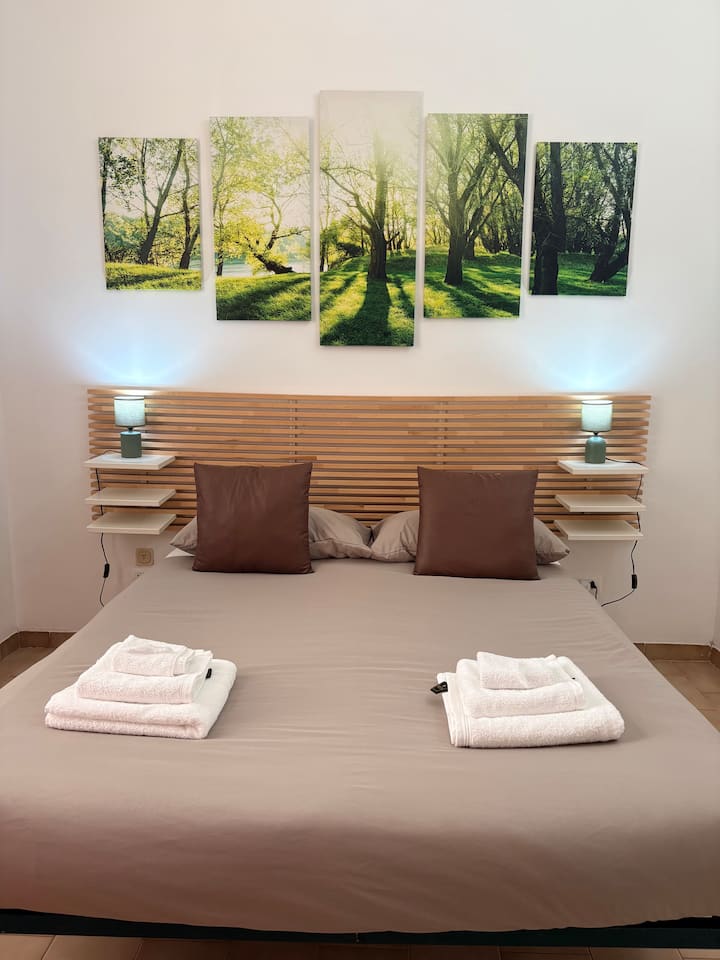 Appia Suite Delizioso Bilocale S.giovanni - Roma