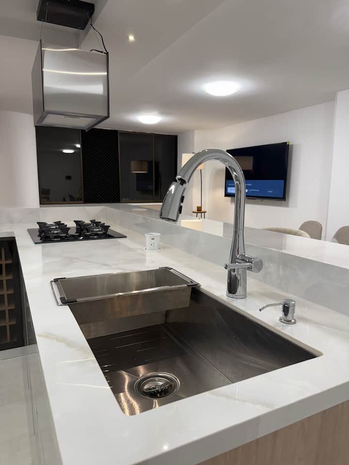 Nuevo. Apto. Moderno Y Central - Bucaramanga