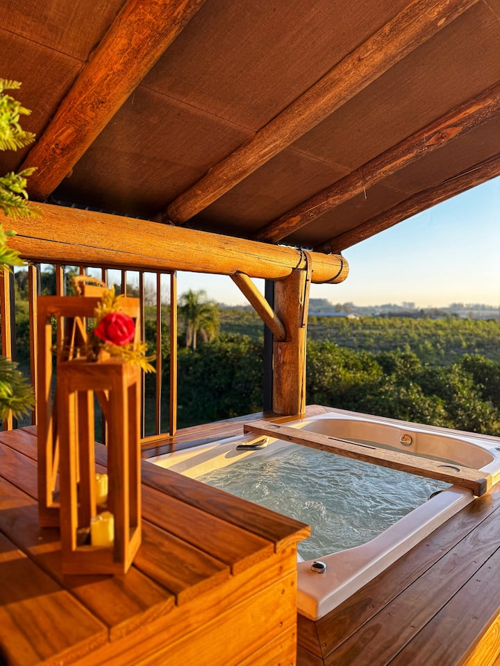 Chalé Romântico Com Jacuzzi E Vista Do Pôr-do-sol - Harmonia