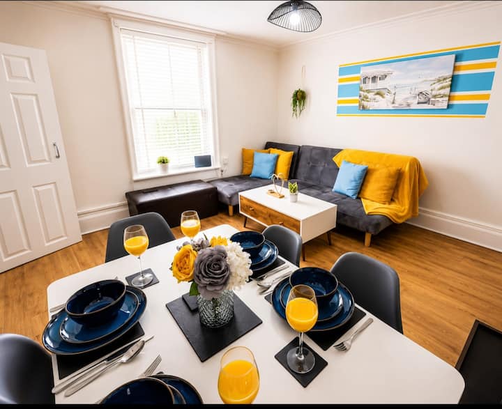 Cosy Seaside Home | Sleeps 6 | Free Parking - Great Yarmouth
