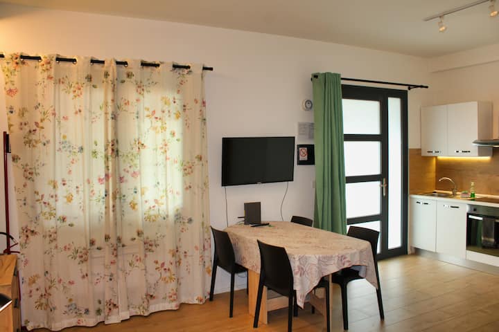 Erica, Lovely And Quiet Apartment - Bologna