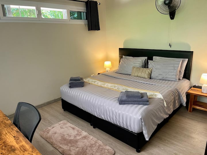 Lanta Sunshine Residence Apt 1 (One Bed Apartment) - Koh Lanta