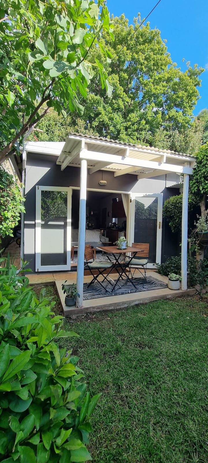Urban Oasis Workspace Cottage. - Randburg
